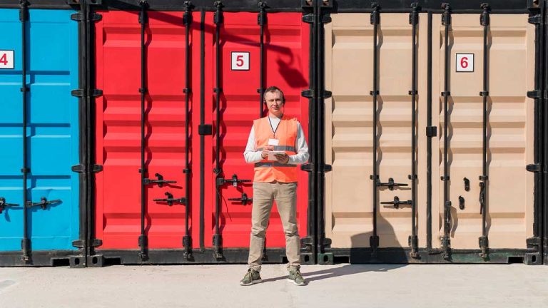 How to Ship Oversized Items from UK with Ease? - Jetkrate